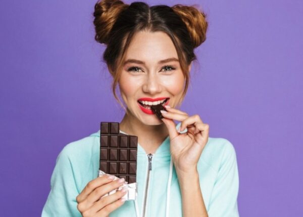 7+ điều bạn chưa biết về tác dụng của socola đen với làn da